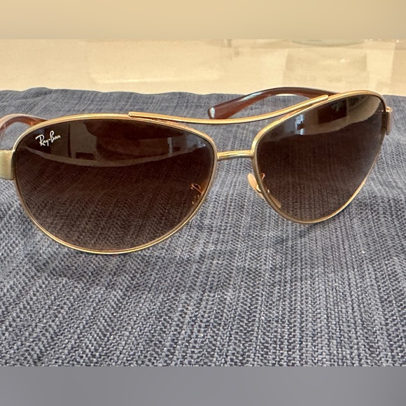 Ray-Ban | Accessories | Ray Ban Purple Arm Gold Trim Aviator Sunglasses ...